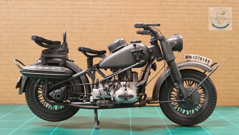 BMW R75 Motorbike and Sidecar – The Wehrmacht’s War Horse