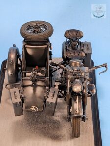 BMW R75 Motorbike and Sidecar – The Wehrmacht’s War Horse