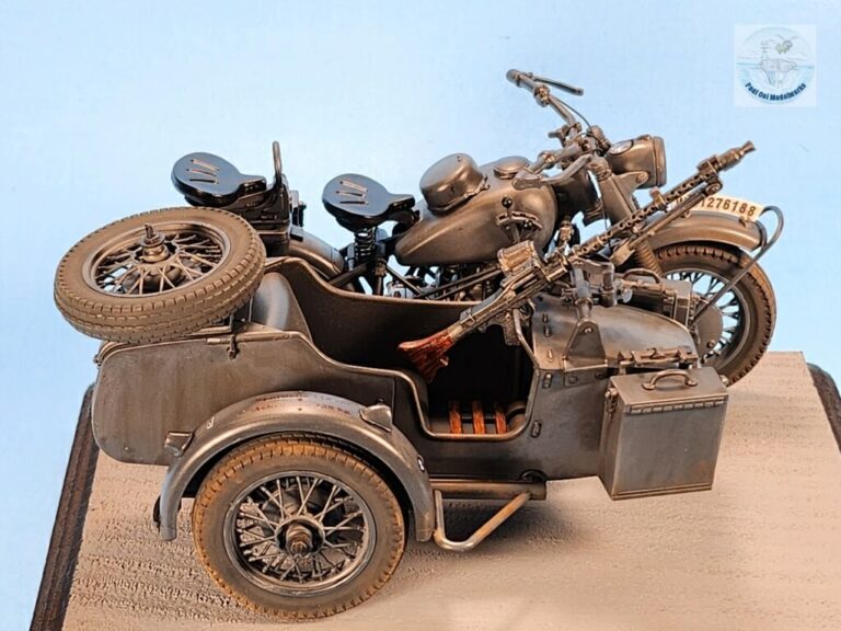 BMW R75 Motorbike and Sidecar – The Wehrmacht’s War Horse