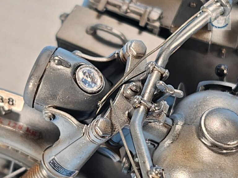 BMW R75 Motorbike and Sidecar – The Wehrmacht’s War Horse