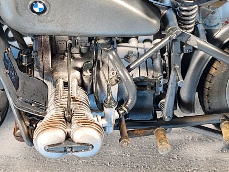 BMW R75 Motorbike and Sidecar – The Wehrmacht’s War Horse