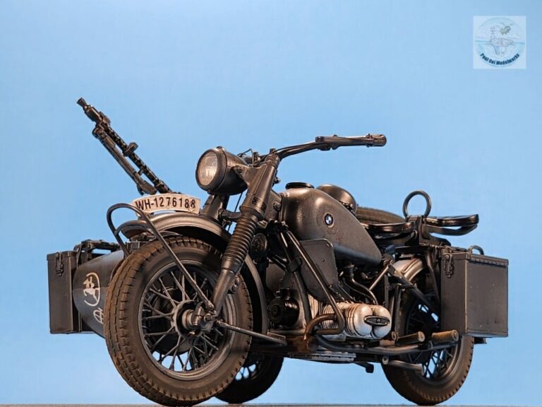 BMW R75 Motorbike and Sidecar – The Wehrmacht’s War Horse